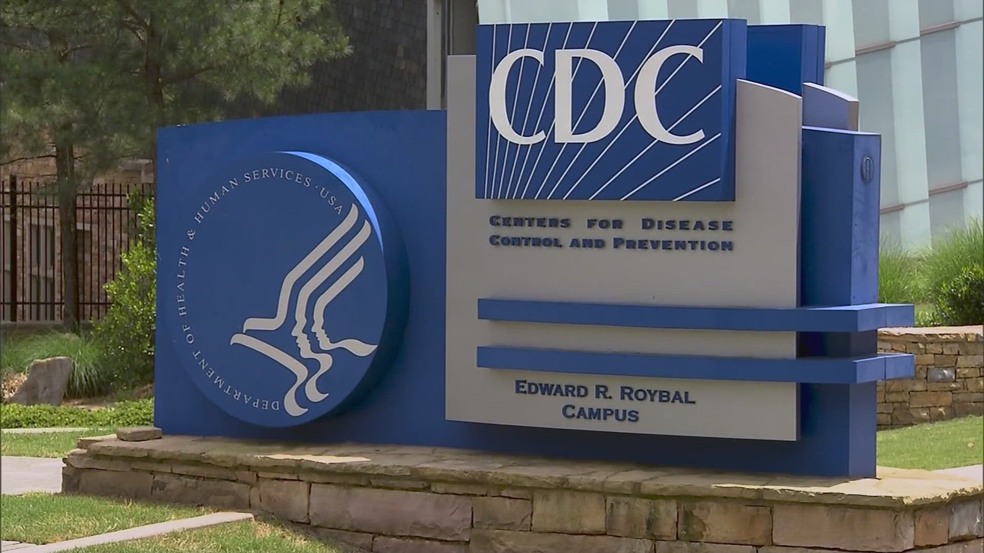 Multiple medical groups sue to reverse CDC child vaccine changes | kvue.com