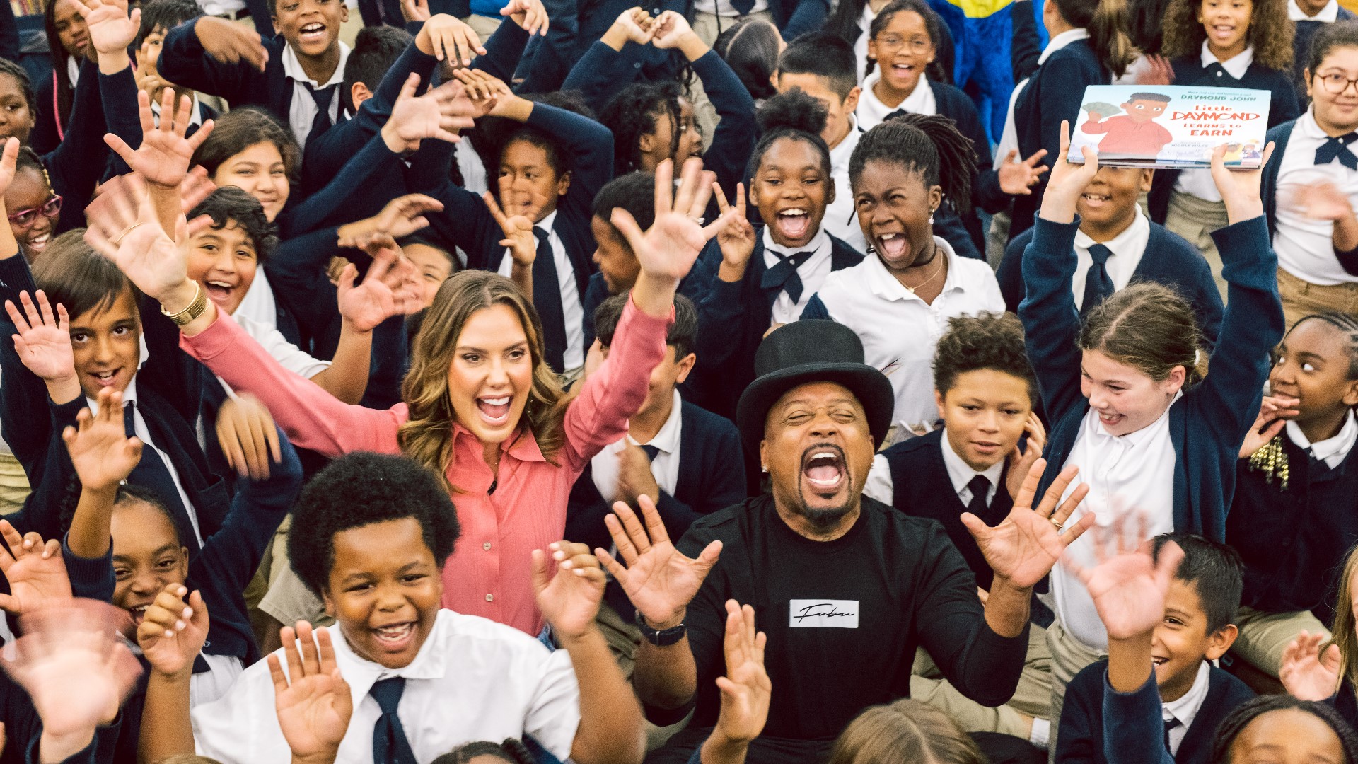 Daymond John, Kendra Scott from 'Shark Tank' surprise students at ...