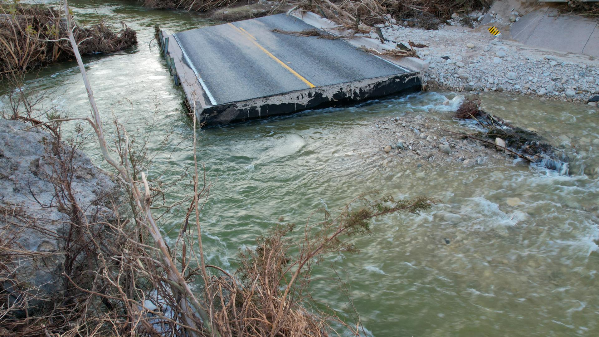 TxDOT fast-tracks Cow Creek bridge rebuild in Central Texas | kvue.com