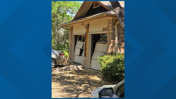 Austin house explosion injures 6, damages 24 homes | kvue.com