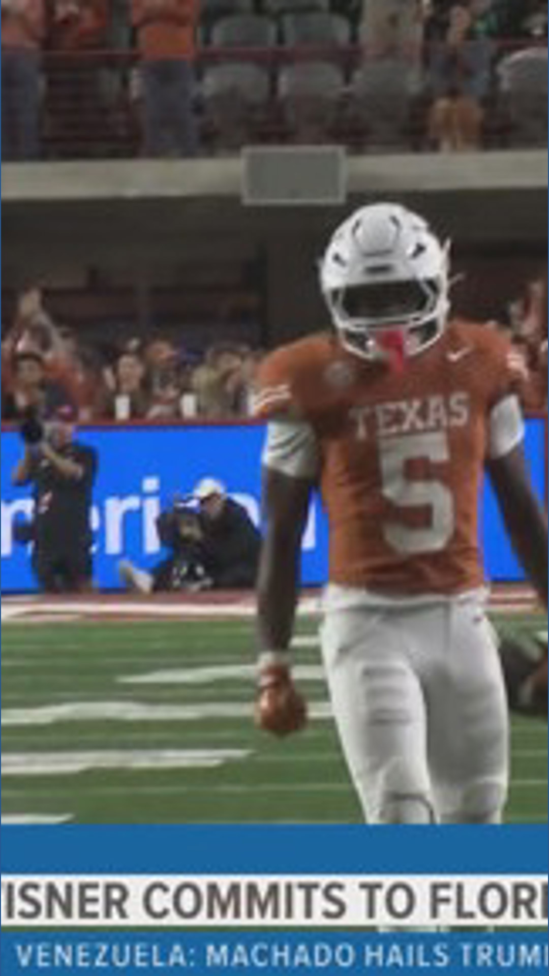 Longhorn Quintrevion Wisner transferring to Florida State | kvue.com