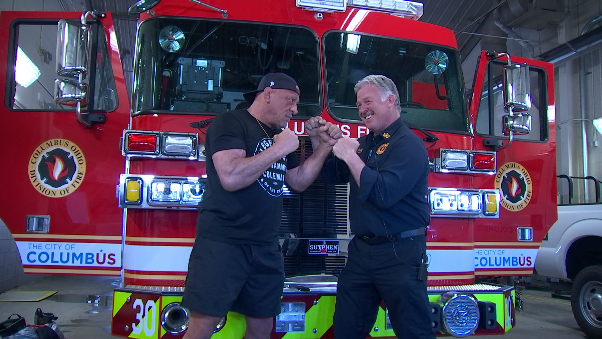 Former UFC fighter Mark Coleman tells story of saving parents | kvue.com