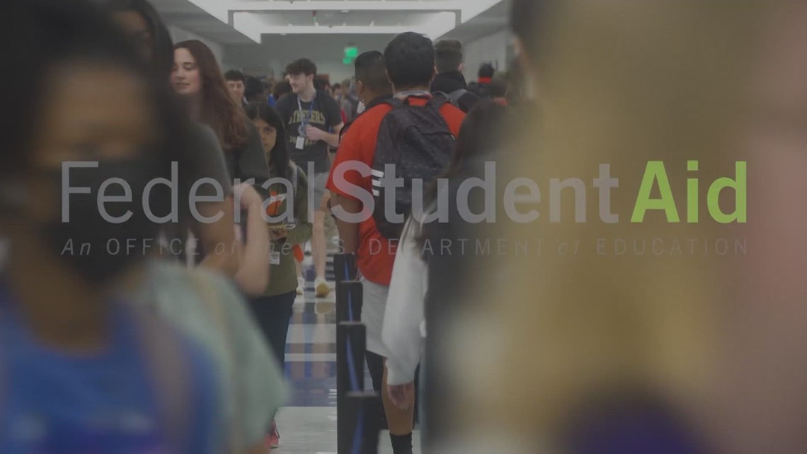 New FAFSA form "soft launch" brings more delays | kvue.com