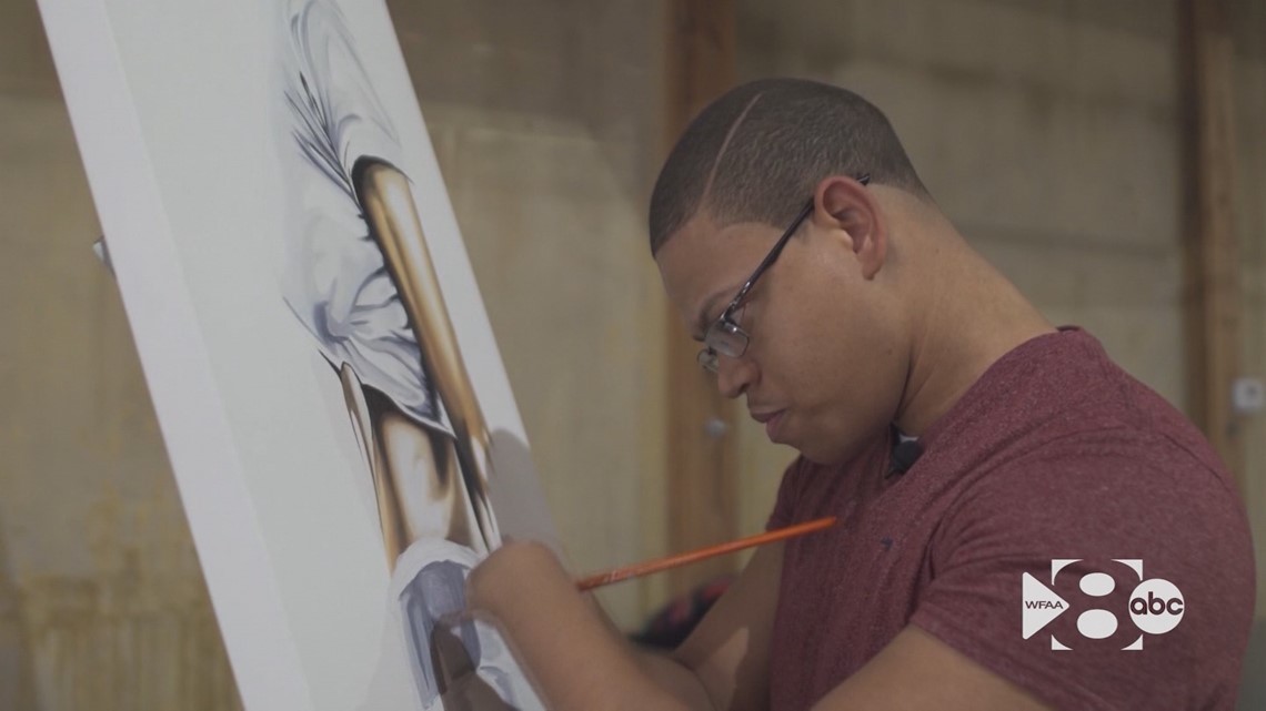Artist without hands is different, not disabled | kvue.com