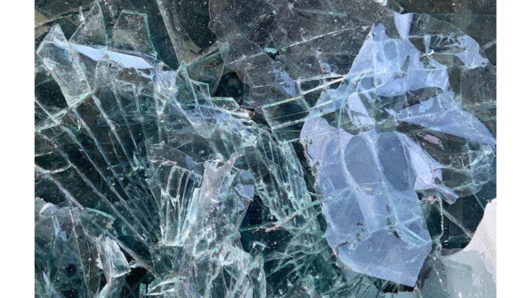 Police: Suspects rip ATM from store, steal money and flee | kvue.com