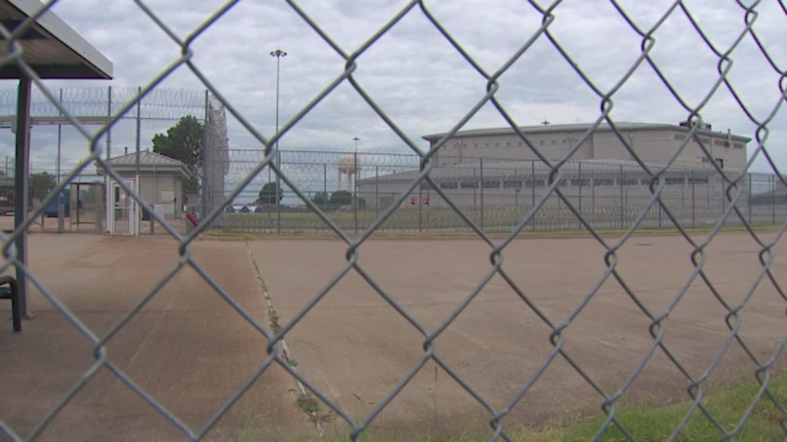 Texas prisons: TDCJ eliminates physical mail | kvue.com