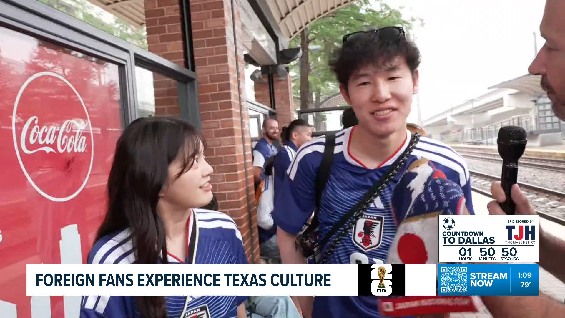 Japanese soccer fans clean up 'Dallas Stadium' after tie game with ...