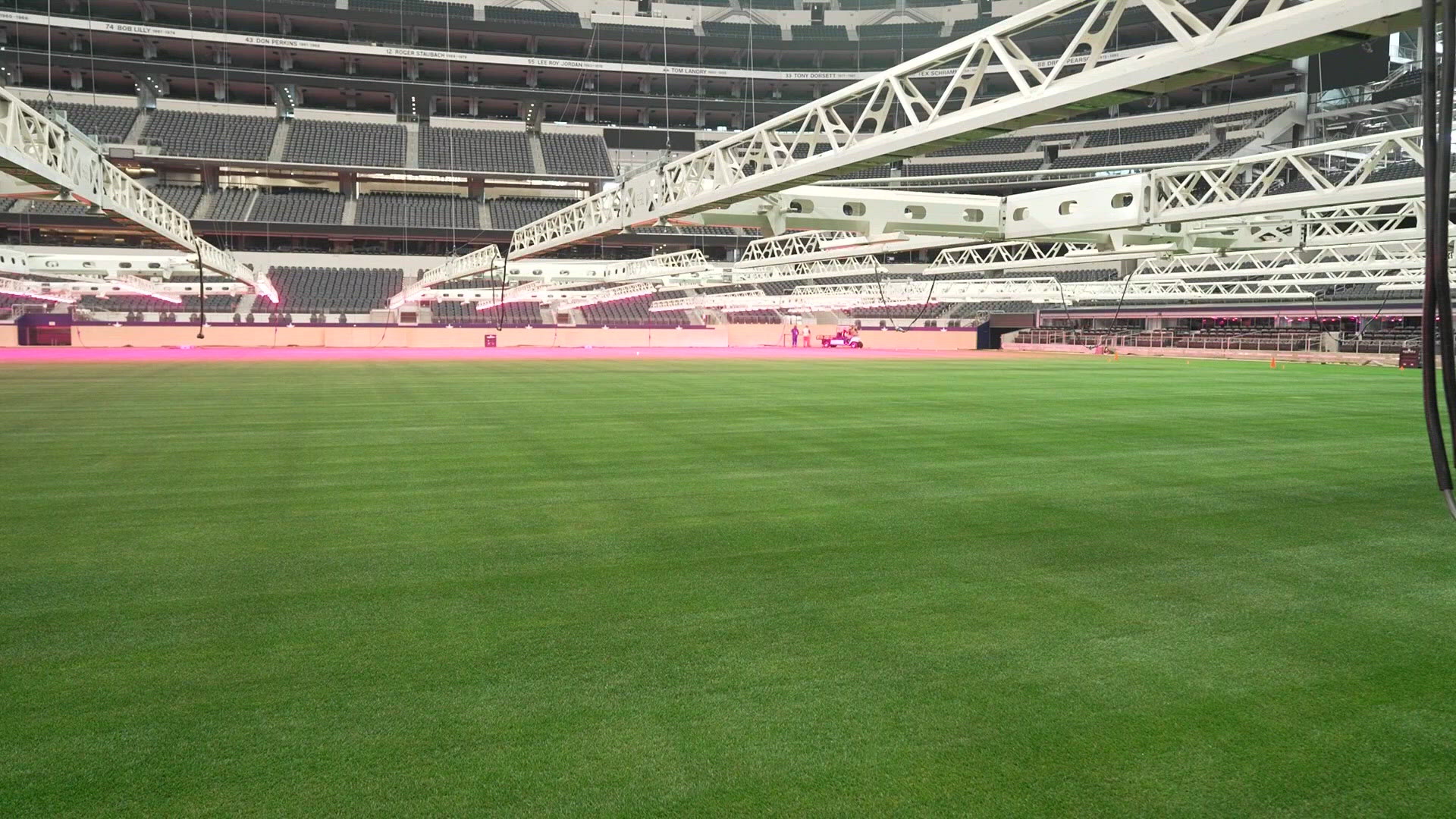 'Dallas Stadium' unveils unique natural grass field under pink grow ...