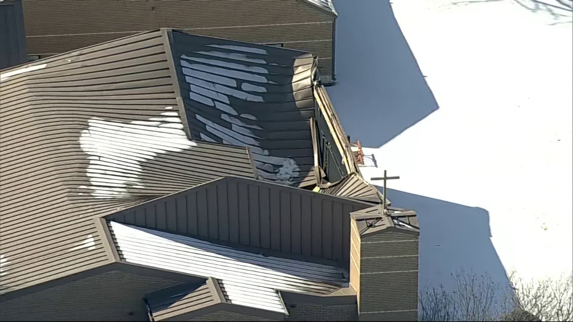 Weight of sleet and ice cause roof collapse at North Texas church ...