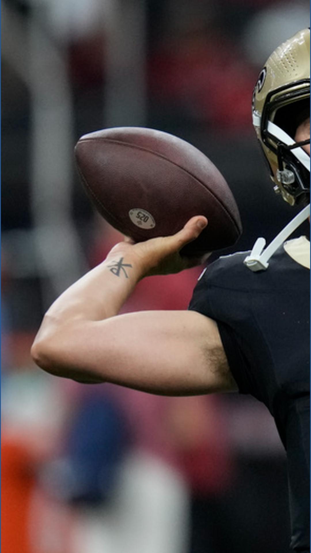 Saints QB Derek Carr Announces Retirement After Shoulder Injury | kvue.com