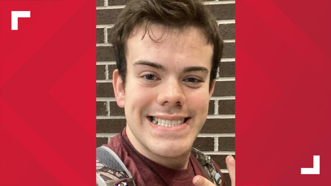 FSU shooting suspect Phoenix Ikner's past revealed in court documents ...