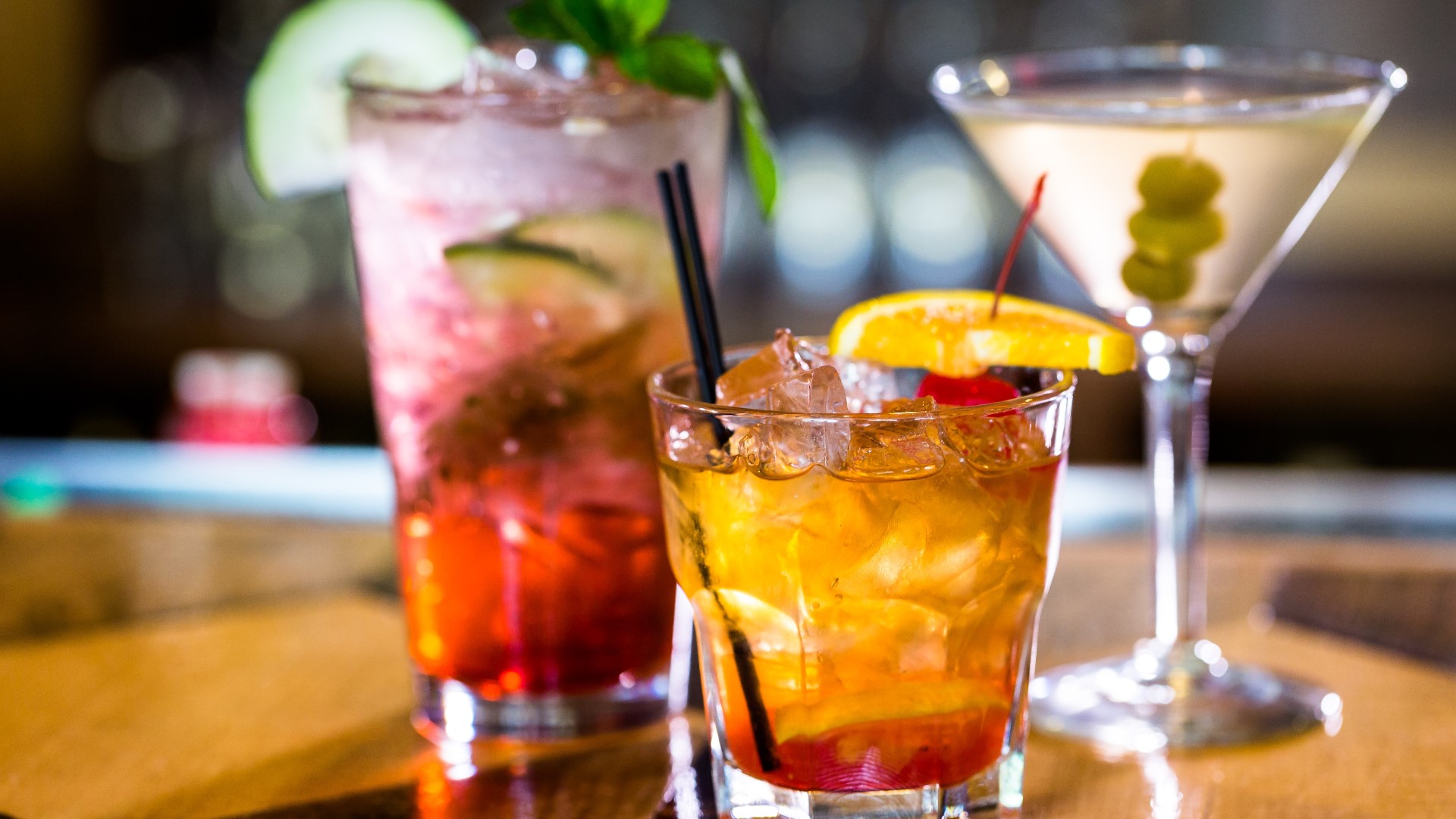 What time do bars in Austin close? | kvue.com