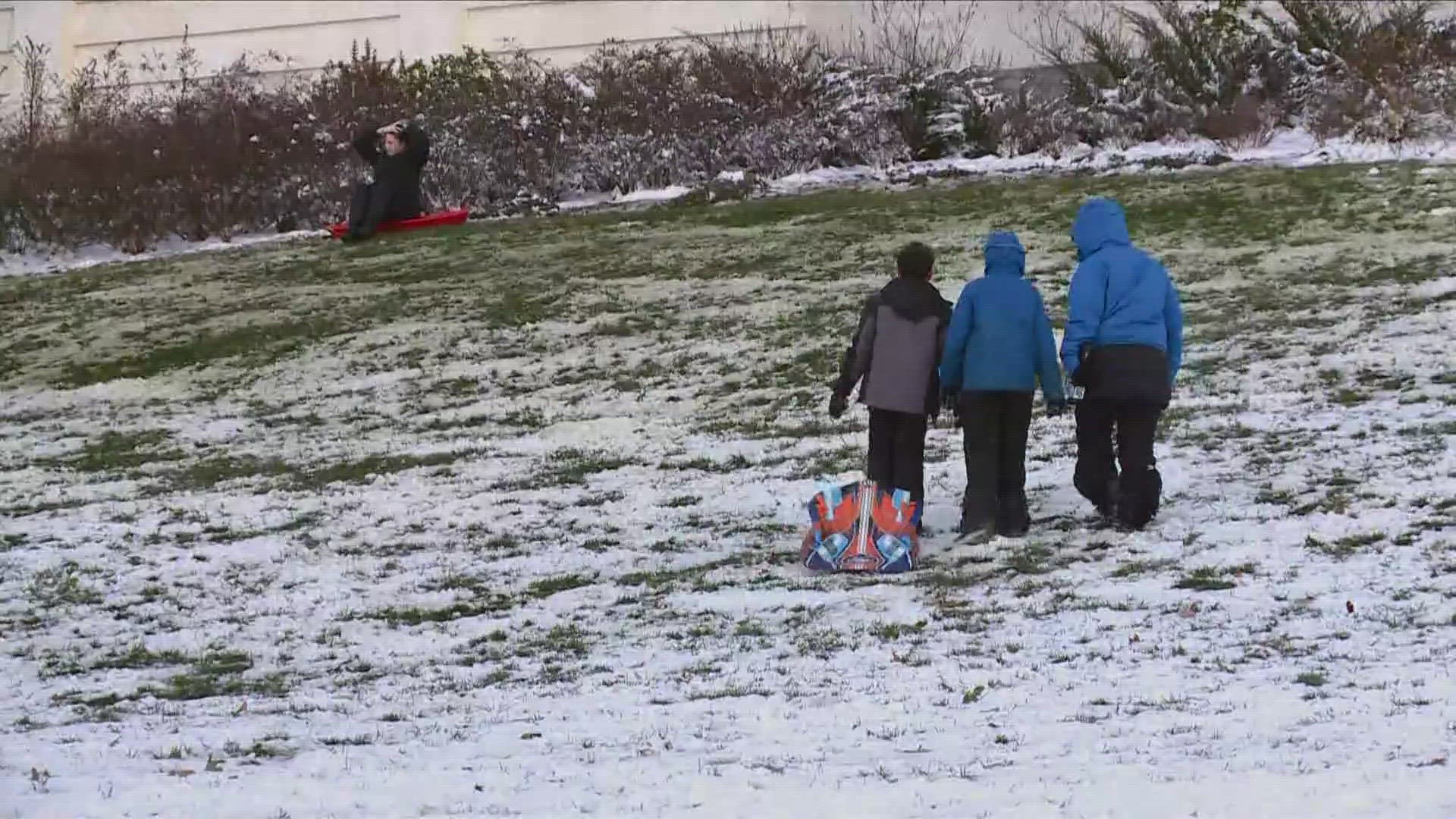 Snowball fight held on the National Mall Tuesday morning | kvue.com