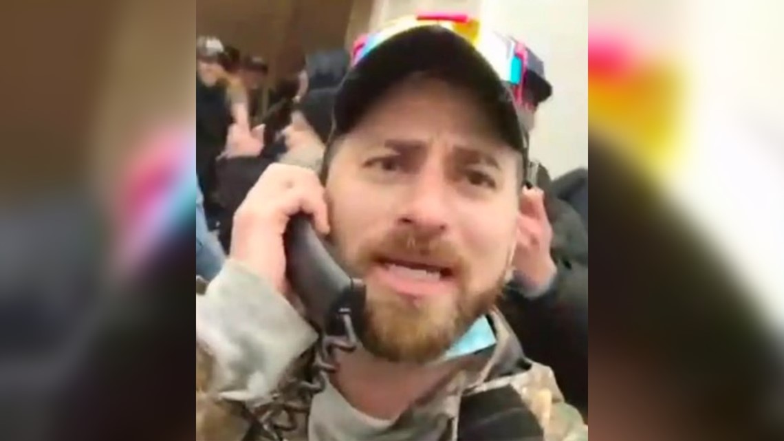 Man faces trial after Capitol riot plea falls through | kvue.com