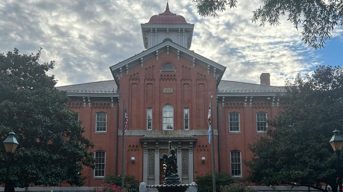 Mike Ramos: Austin officer Christopher Taylor indicted for murder ...