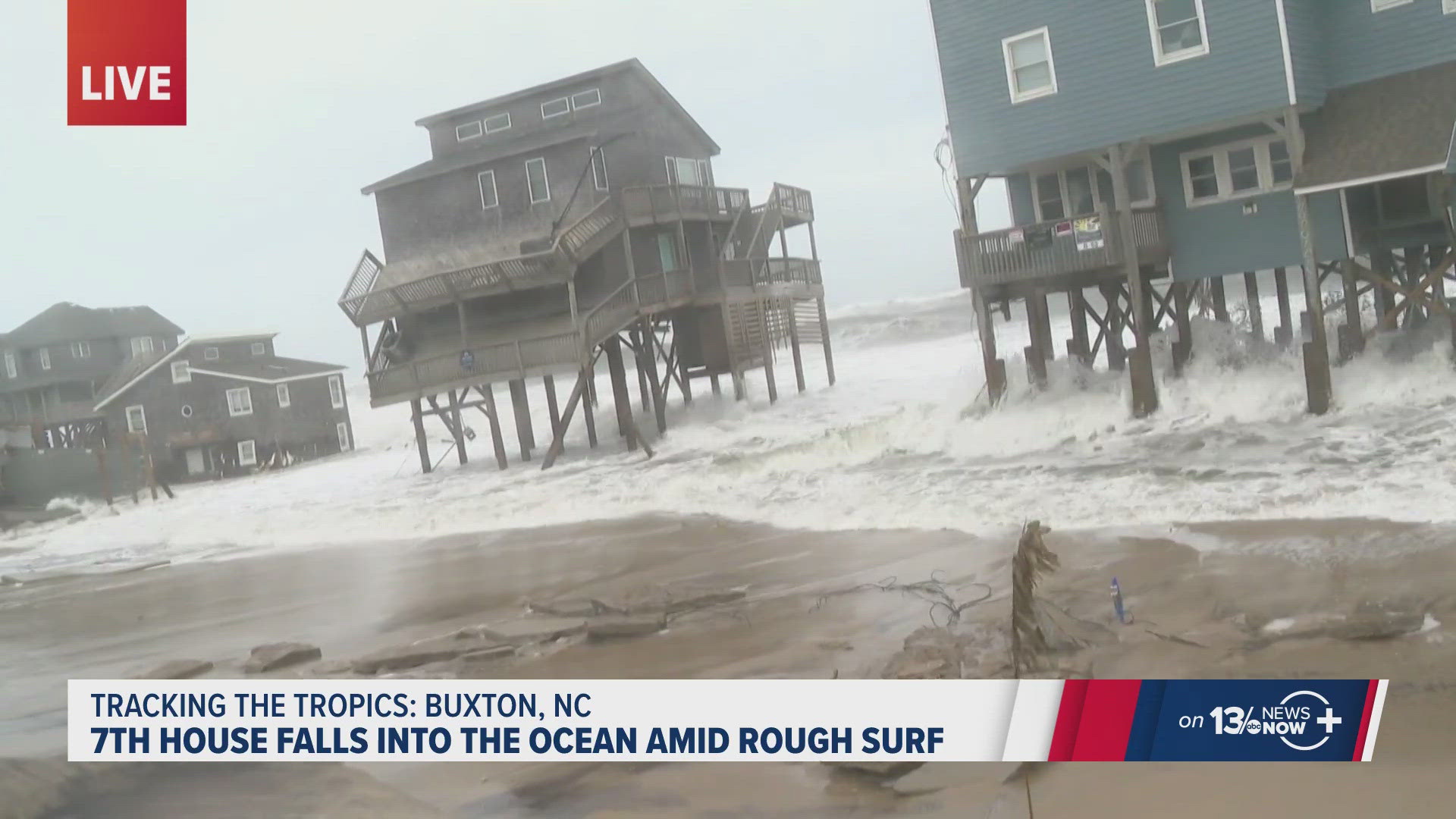 Cleanup begins on the OBX after nine houses collapse into the ocean ...